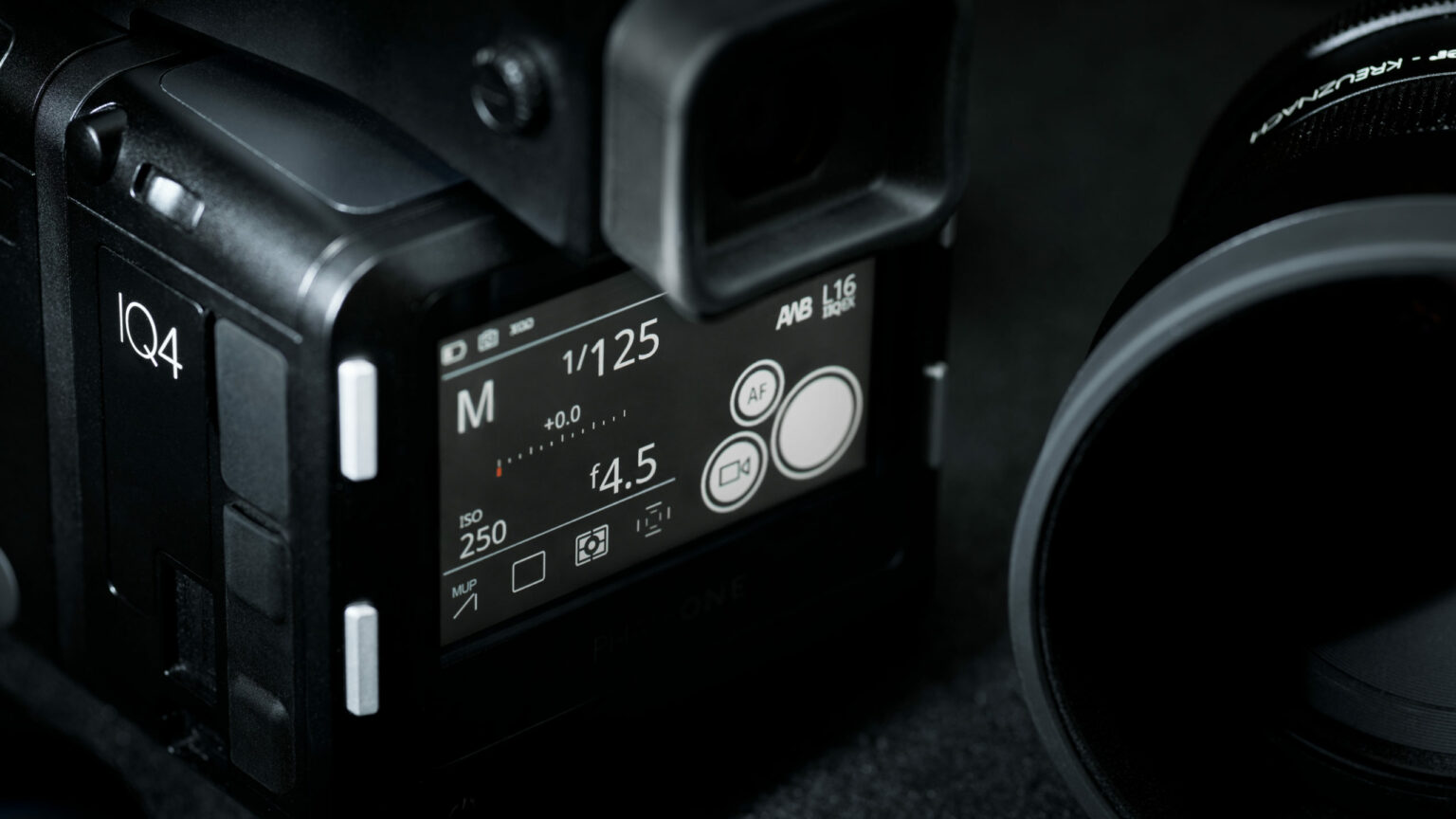 Digital Camera Backs With Phase One IQ4 Unmatched Quality