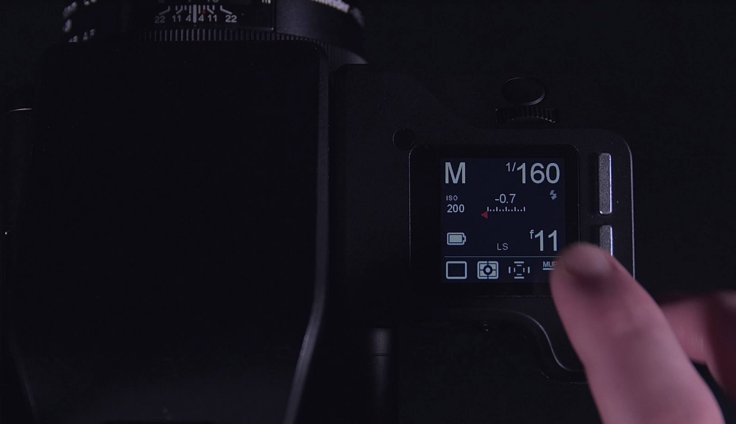 Using mirror up mode on the XF Camera System | Phase One Corporate