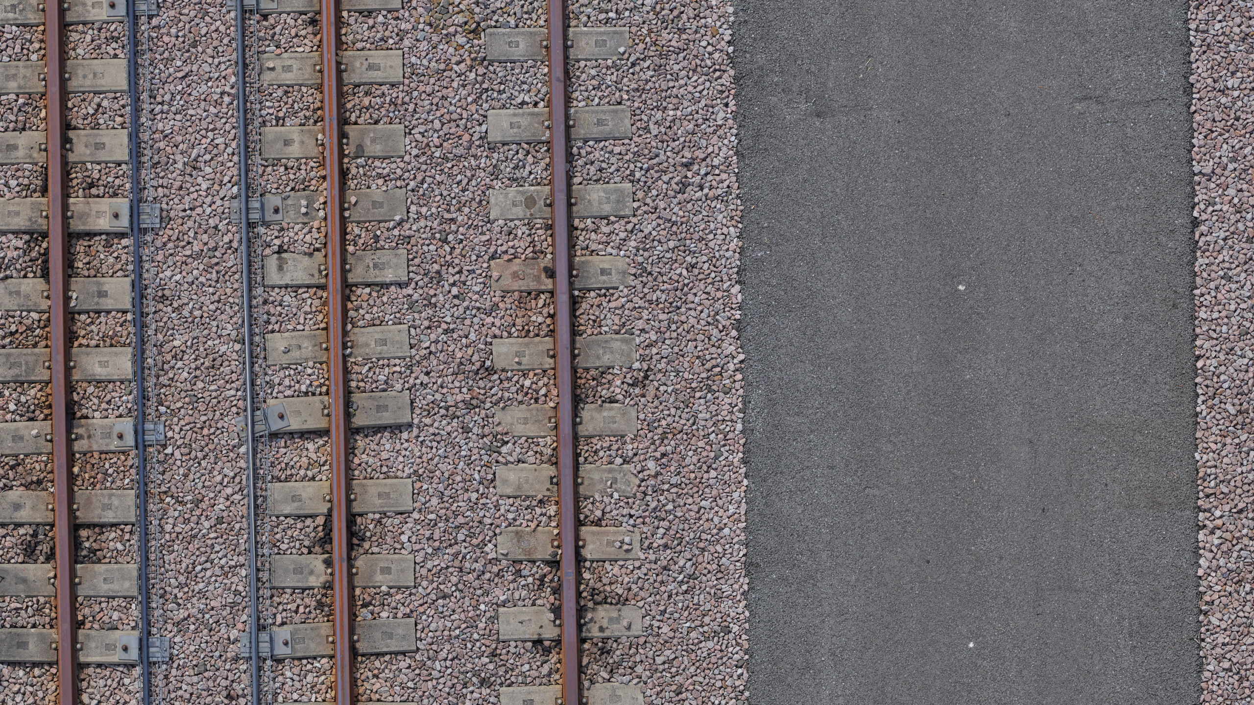 UAV/Drone Railway Inspection in High Resolution