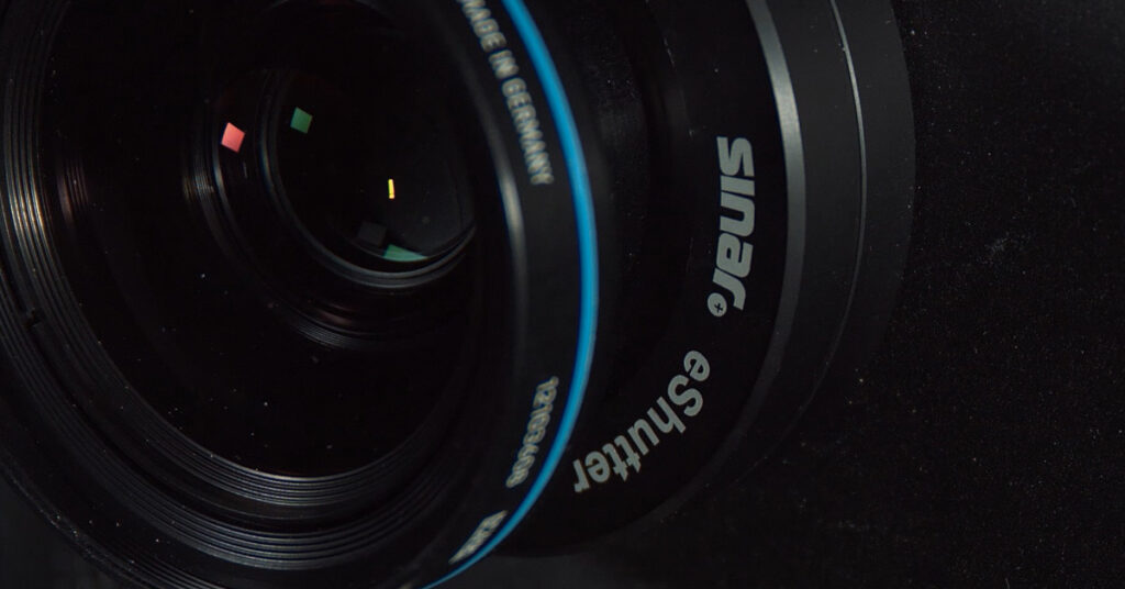 How to configure the eshutter to work with IQ digital backs - Phase One ...