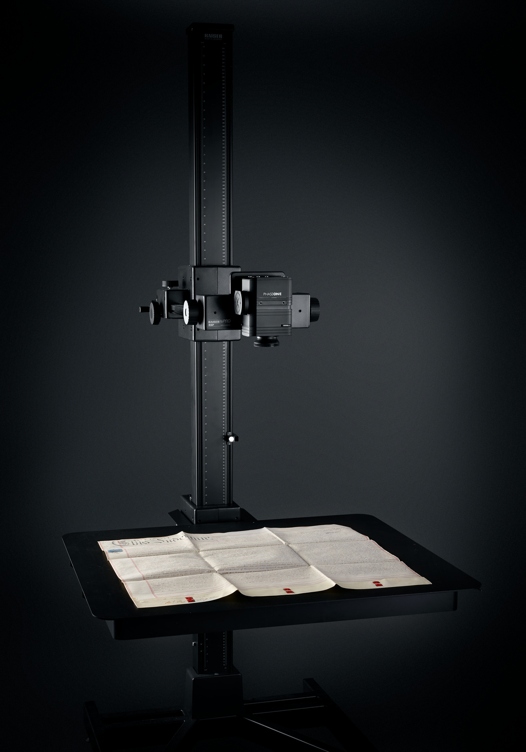 Flat Copy Scanning Solutions for Archival Materials | Phase One