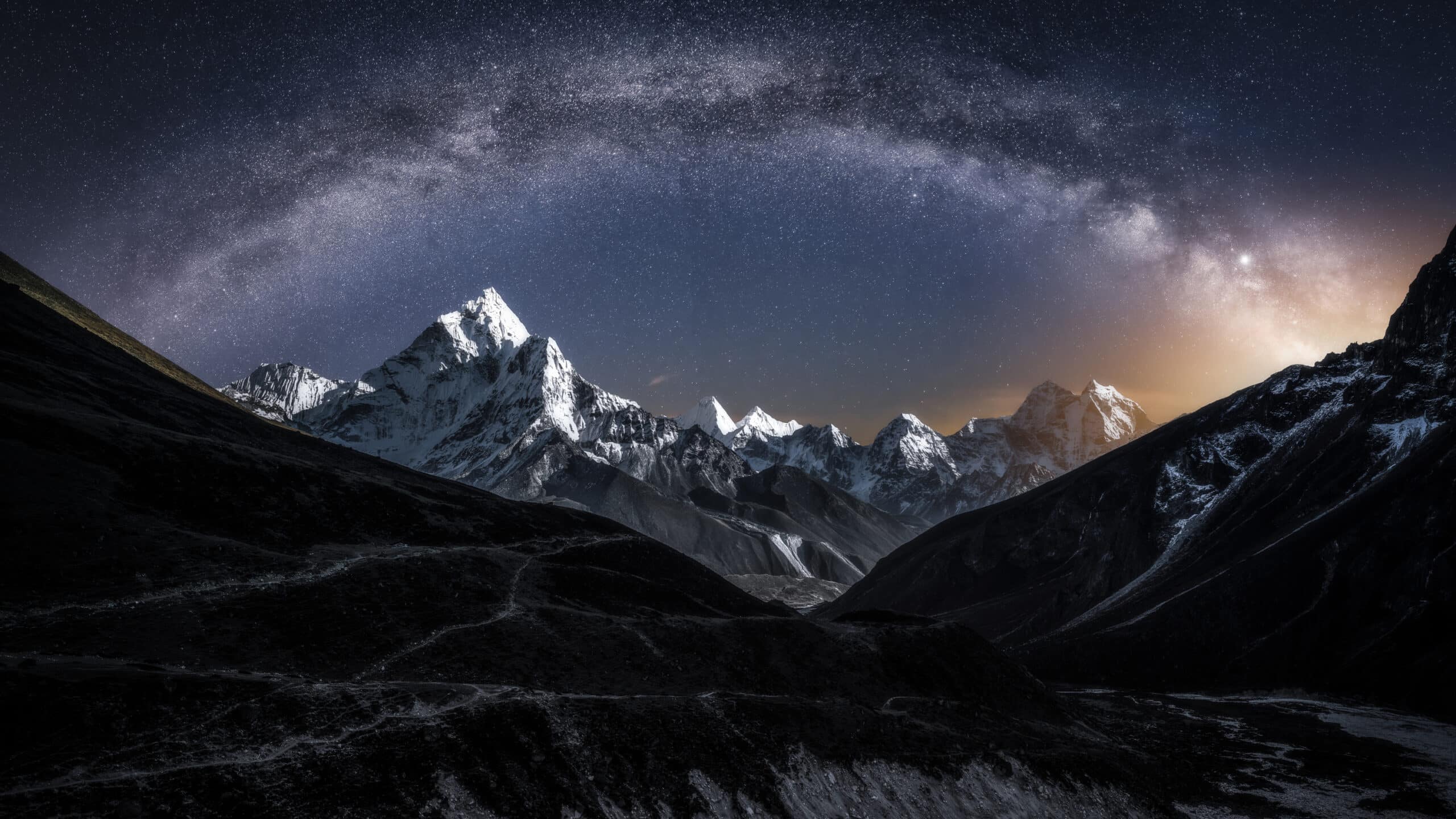 High-altitude Photography Tips from Thomas Biasotto Everest Shot